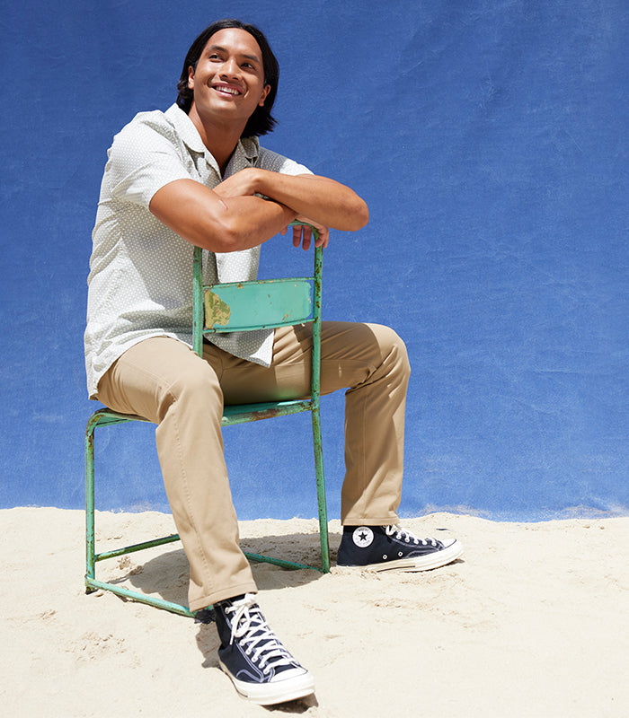 Nouveaux mais déjà incontournables. Découvrez nos pantalons chino ...